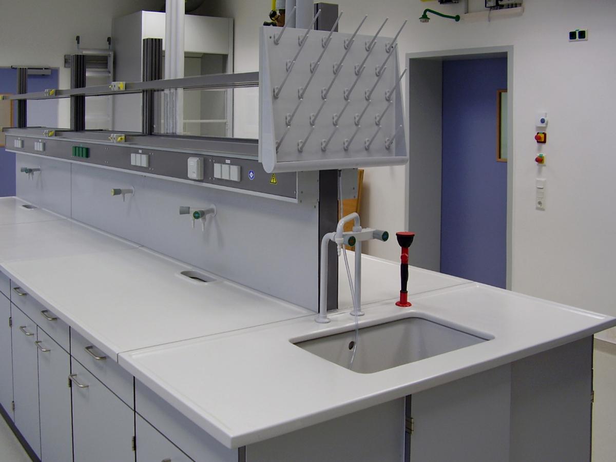 Laboratoriummeubilair | Vinitex