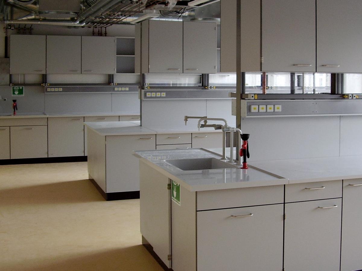 Laboratoriummeubilair | Vinitex
