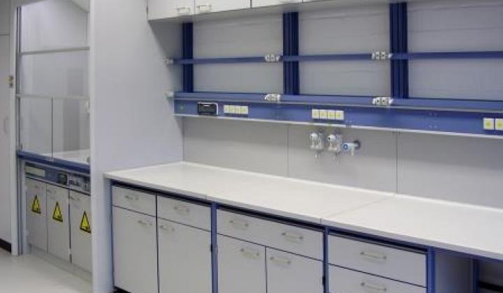 Laboratoriummeubilair | Vinitex